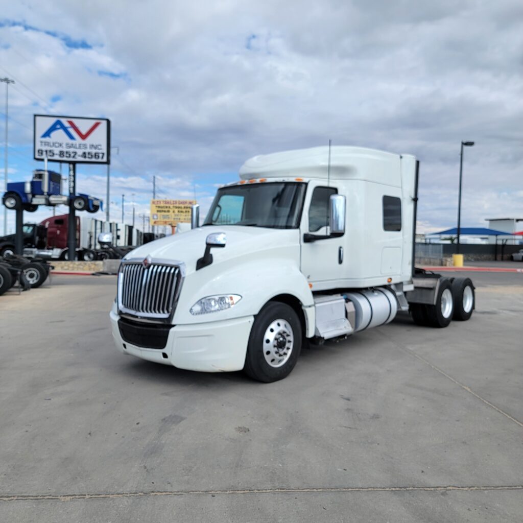 2019 INTERNATIONAL LT-625 - Av Truck Sales