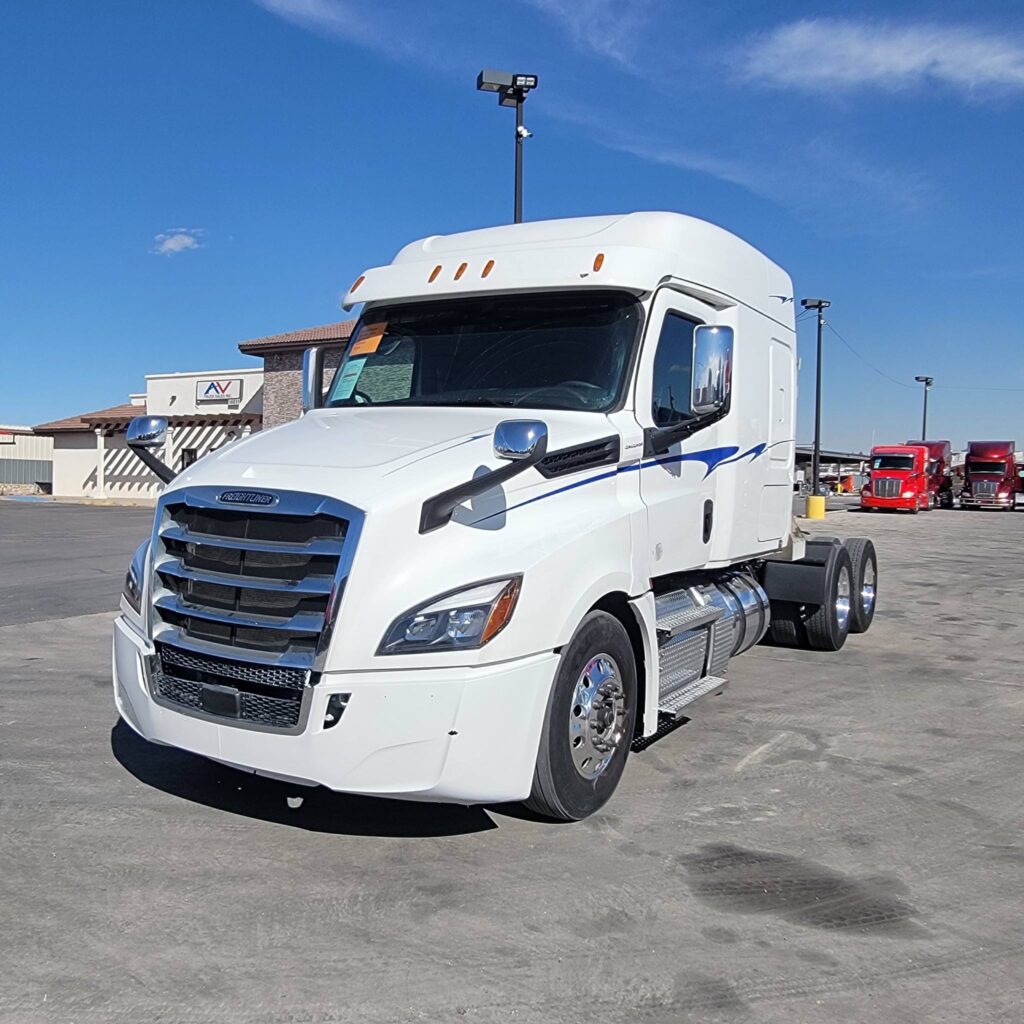 2020 FREIGHTLINER CASCADIA - Av Truck Sales
